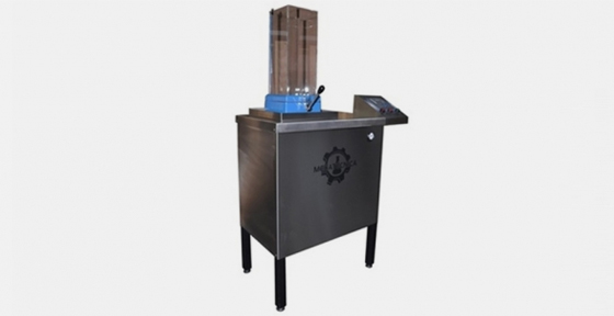 Formador de Folhas Semi-Automático (MODELO FFQM-PCL) - Tecnomeca